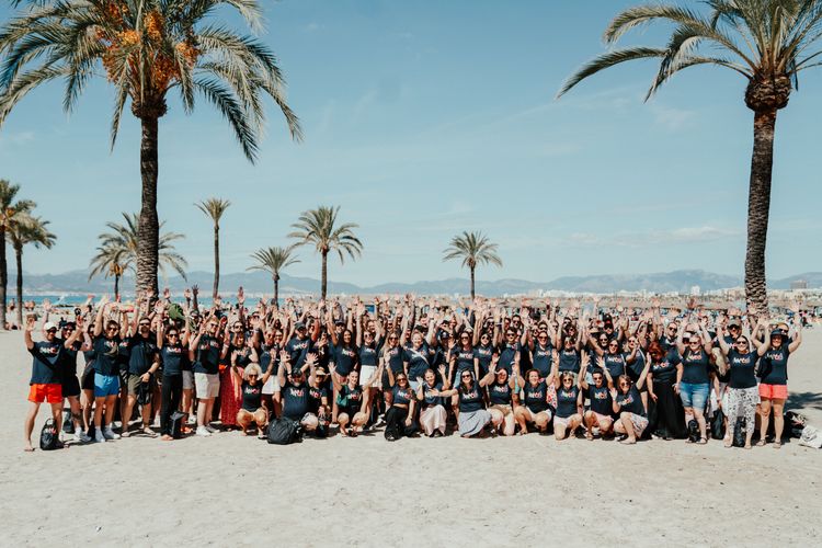 5 Unique Ideas for an Unusual and Memorable Team Building — 2025